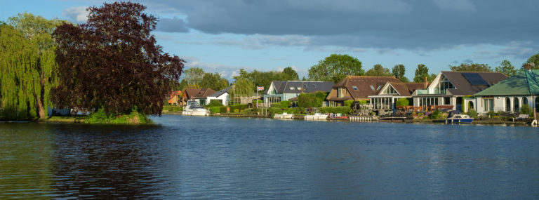 Area Guide Spelthorne | Curchods Estate Agents